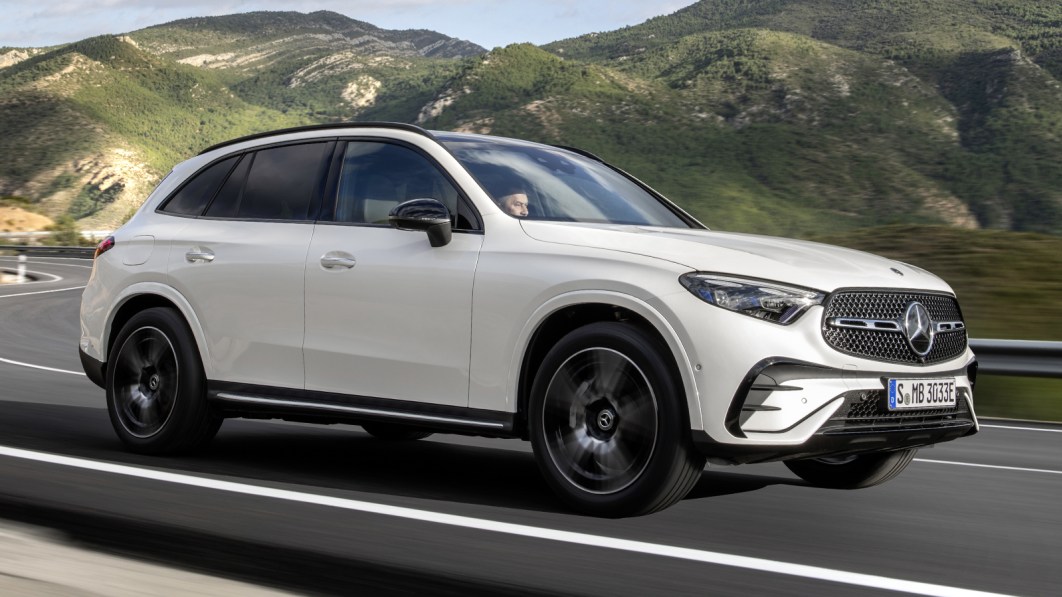 2025 Mercedes-Benz GLC-Class gains PHEV model - Hot SR-22 Insurance News