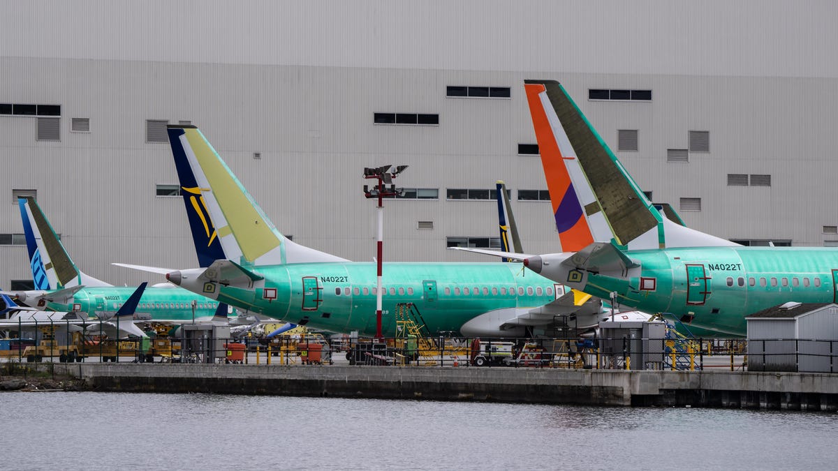 Boeing Lost Track Of Hundreds Of Bad Parts And Put Some On 737 Maxs ...